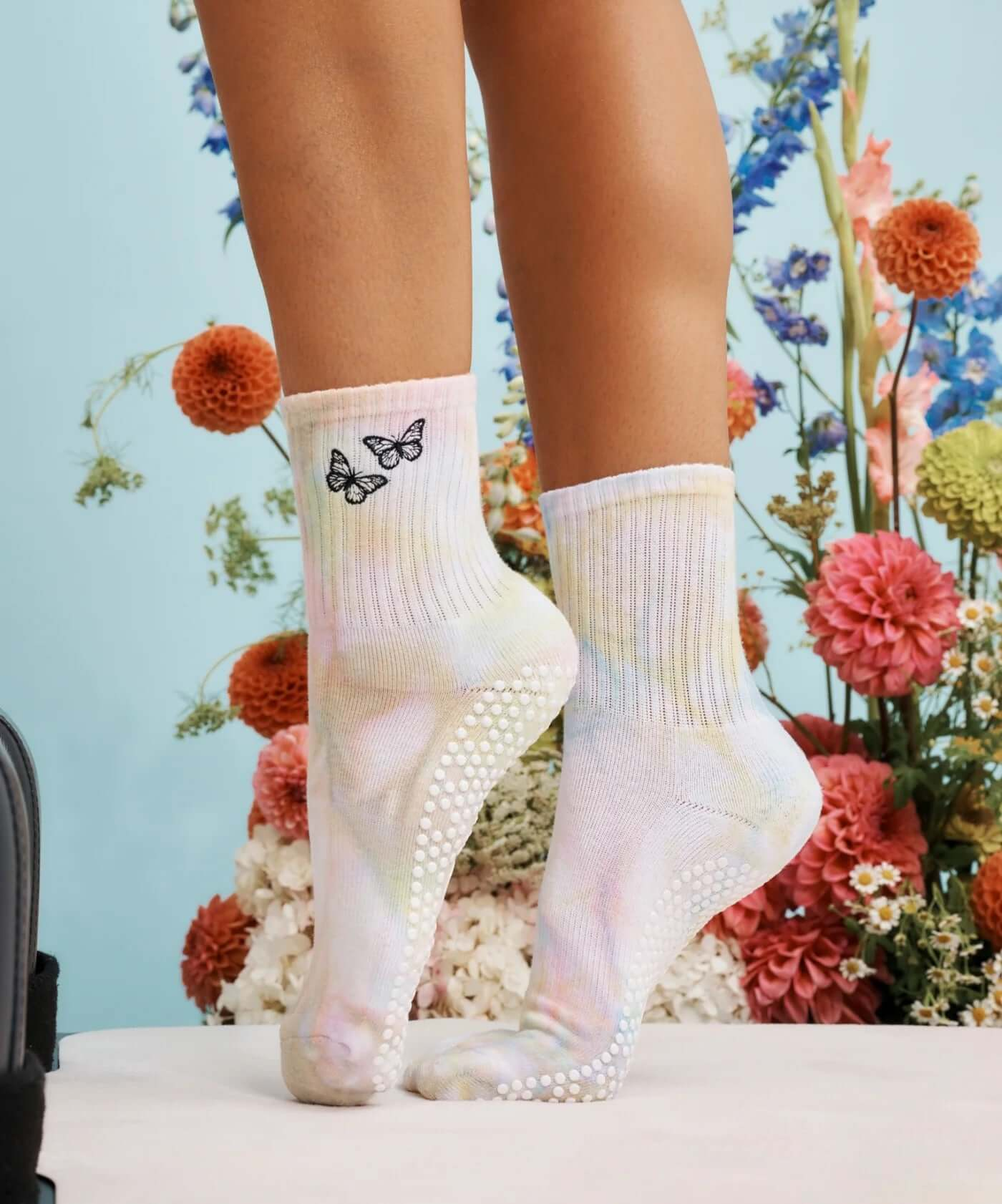 Shop All FOLD Reformer Grip Socks