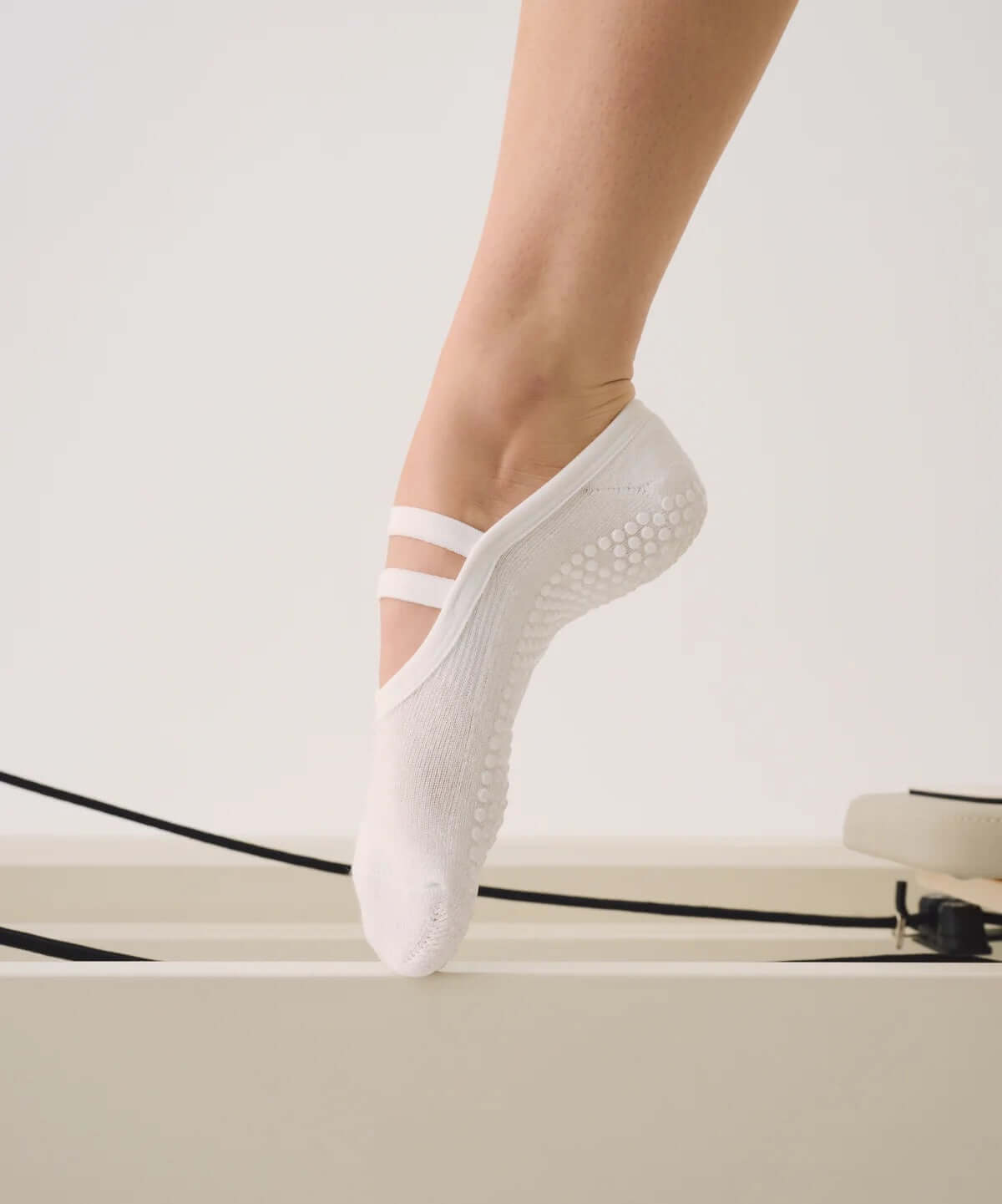 Ballet & Barre Grip Socks for Pilates | OWEAR by FOLD – FOLD Reformer